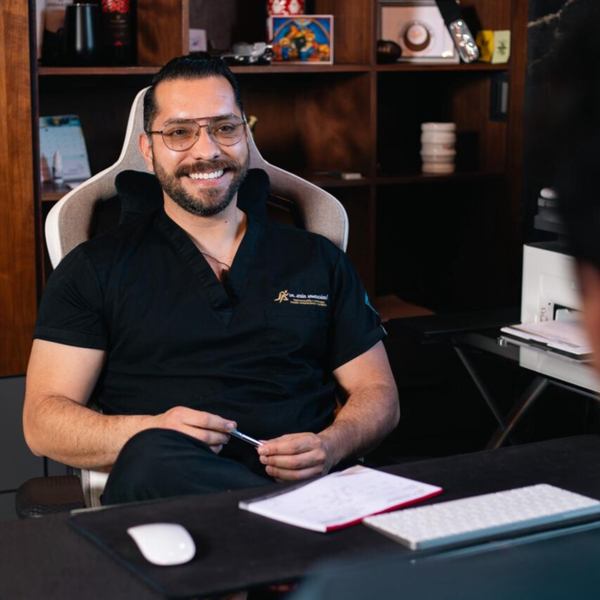 Dr. Jesús Manuel Armendáriz - Cirugía Ortopédica en Chihuahua